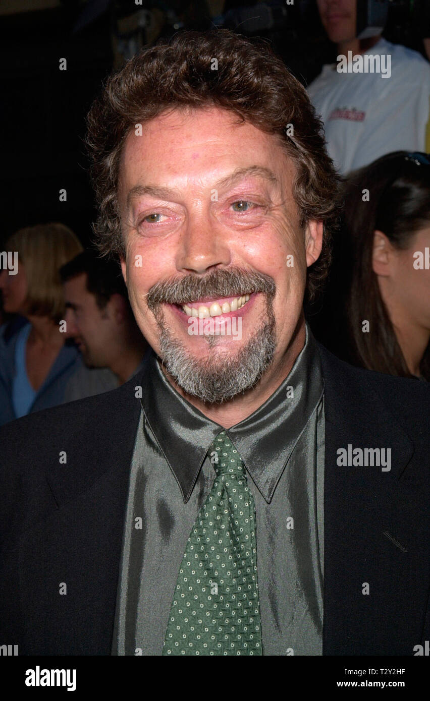 LOS ANGELES, CA. September 05, 2000: Actor TIM CURRY at the world ...