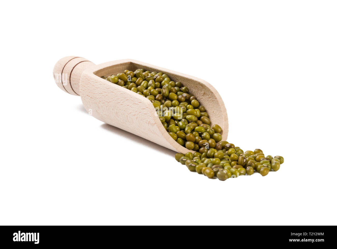 Mung or Mungo in wooden scoop isolated on white background. nutrition ...