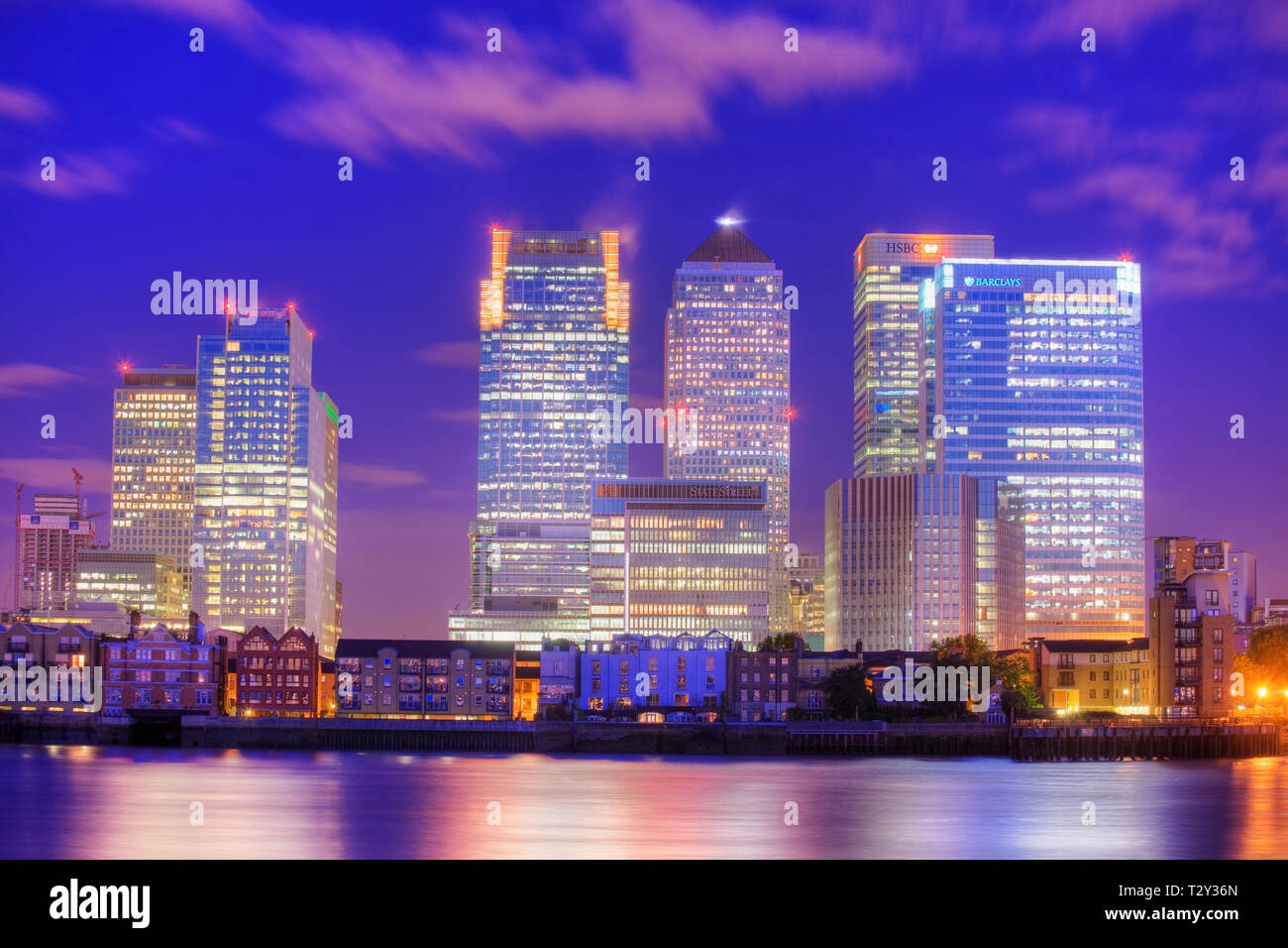 Canary wharf london history hi-res stock photography and images - Alamy