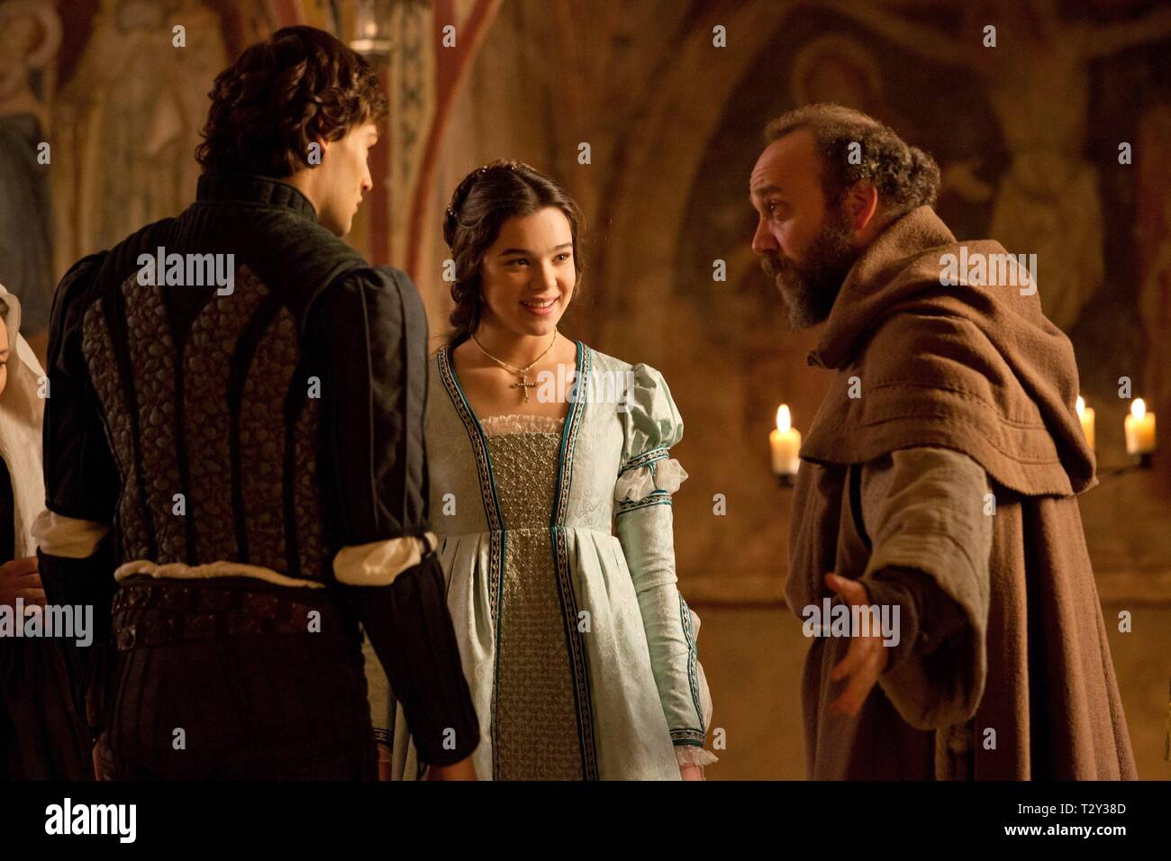 Hailee Steinfeld Juliet High Resolution Stock Photography and Images ...