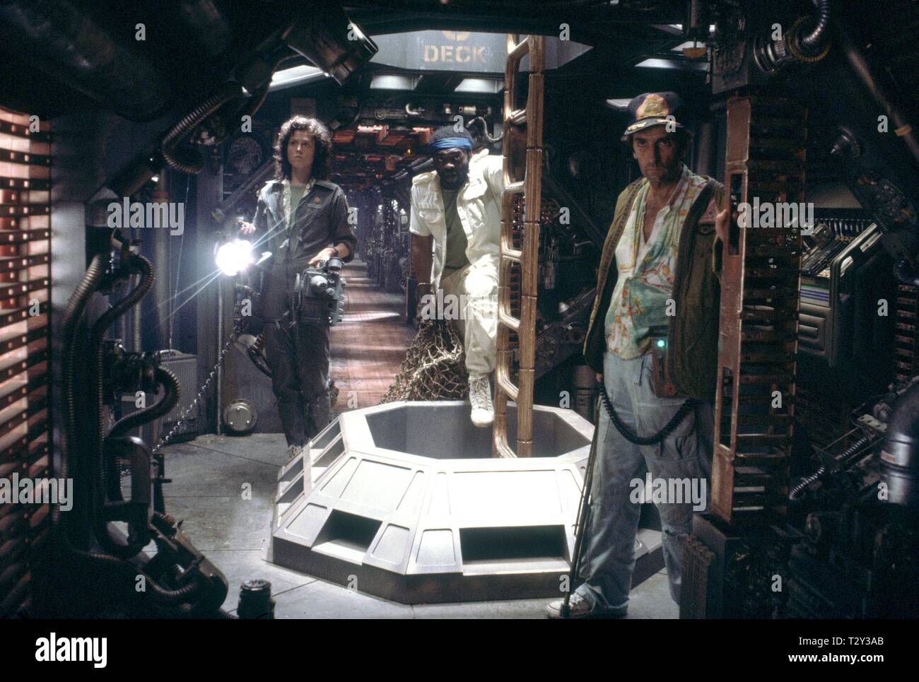 SIGOURNEY WEAVER, YAPHET KOTTO, HARRY DEAN STANTON, ALIEN, 1979 Stock ...
