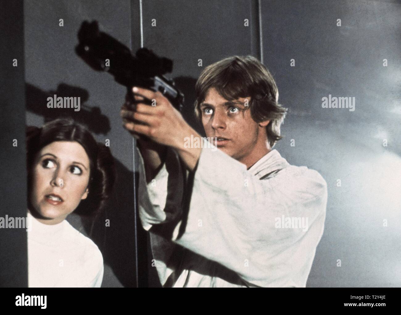 CARRIE FISHER, MARK HAMILL, STAR WARS: EPISODE IV - A NEW HOPE, 1977 Stock Photo - Alamy