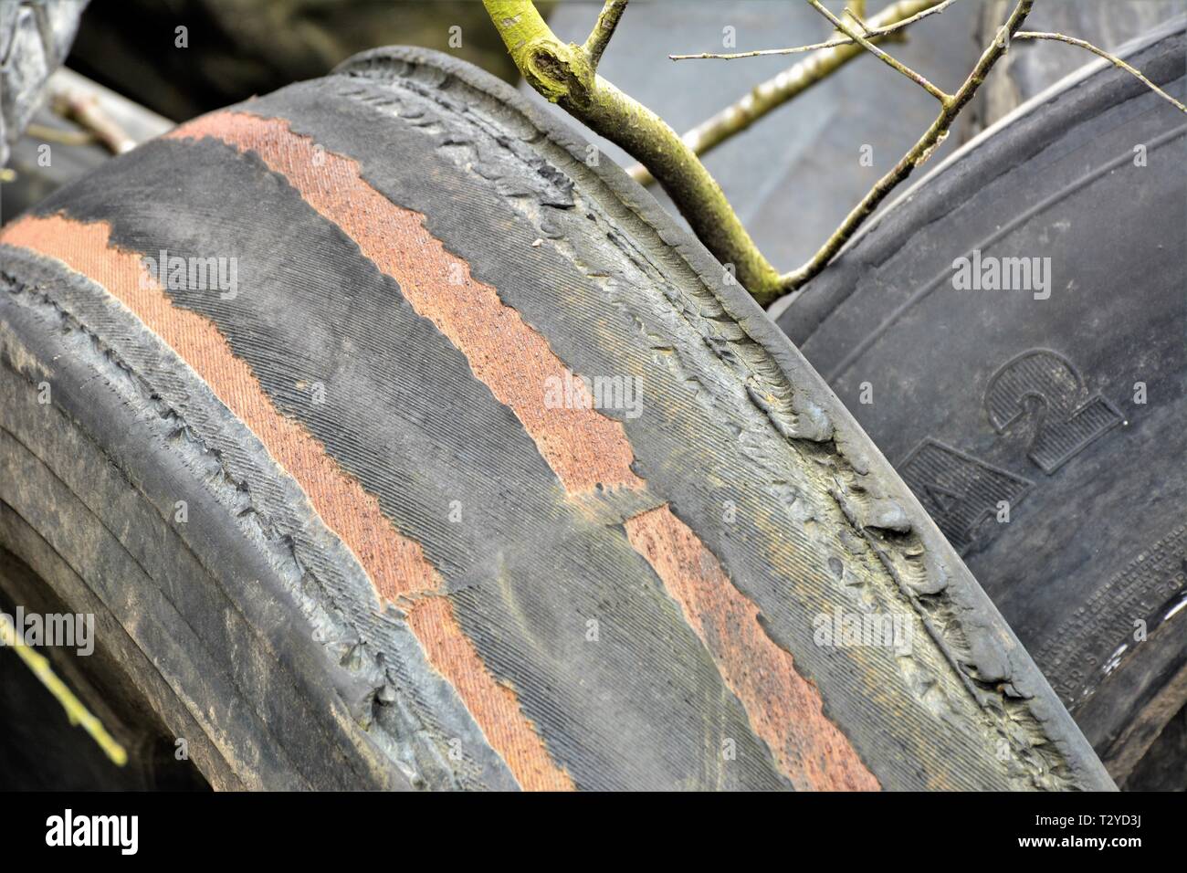 Old Tires for reuse and recycling of rubber Stock Photo - Alamy