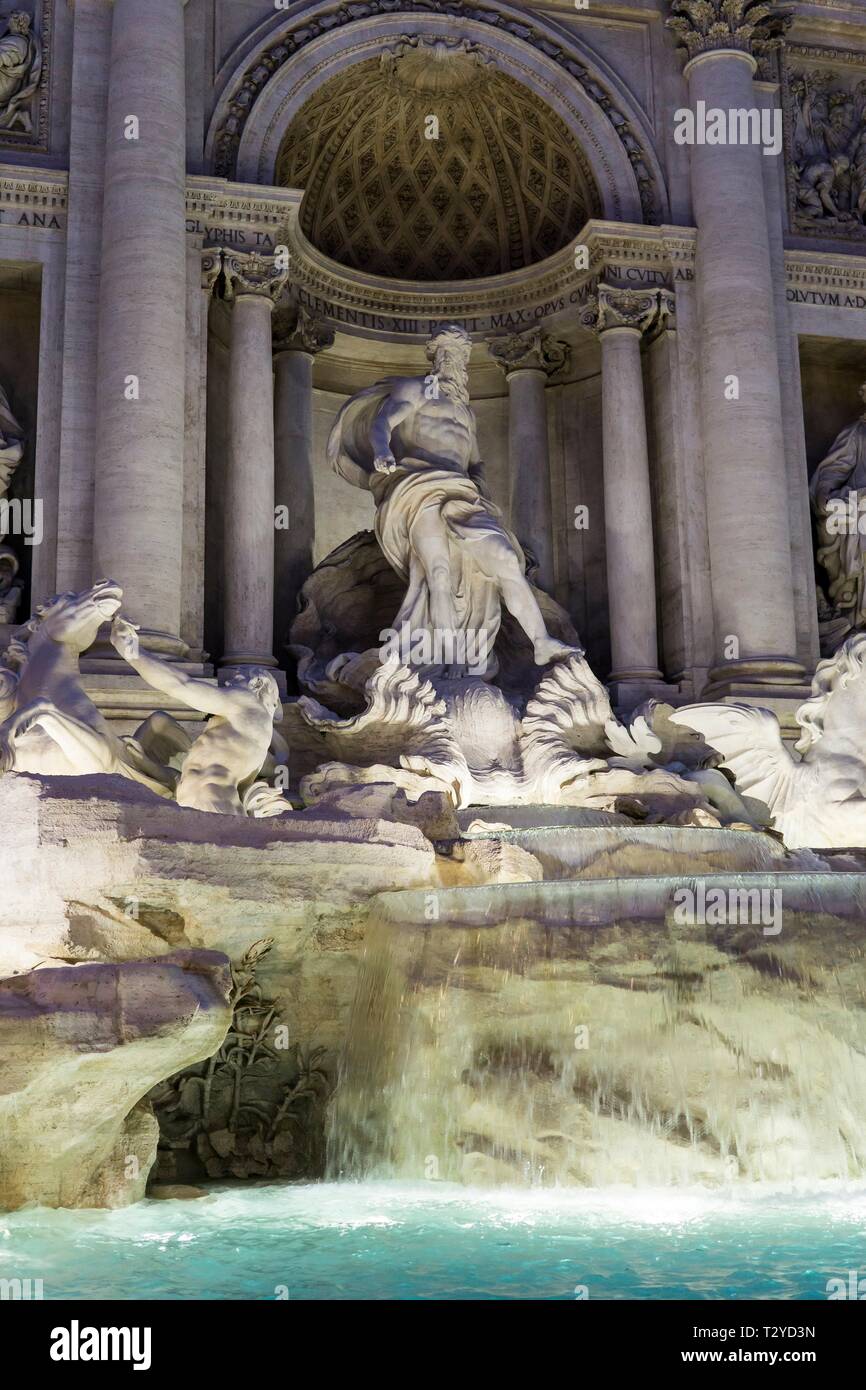Fuente poseidon hi-res stock photography and images - Alamy
