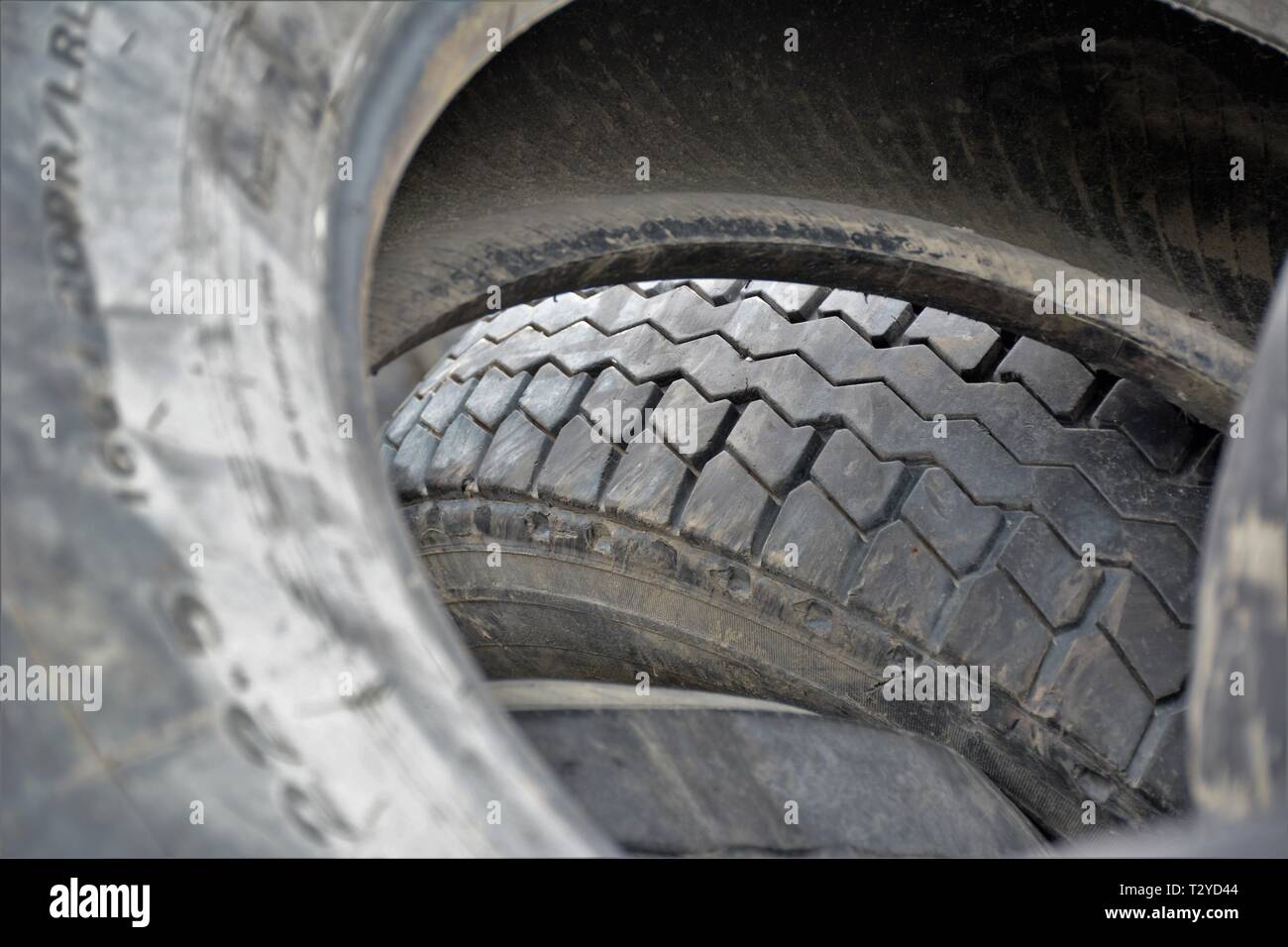 Old Tires for reuse and recycling of rubber Stock Photo - Alamy