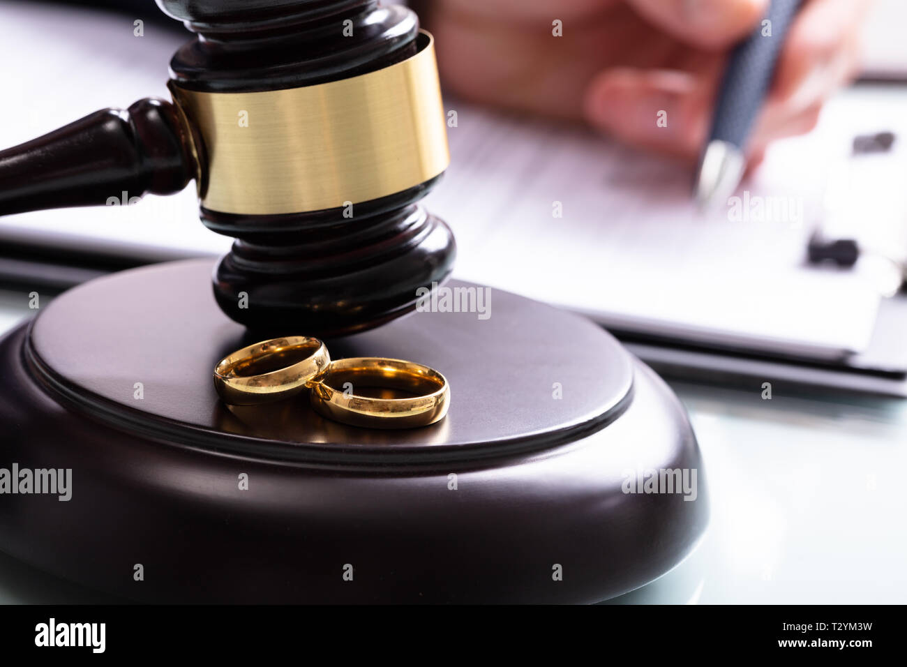 Sound block hi-res stock photography and images - Alamy