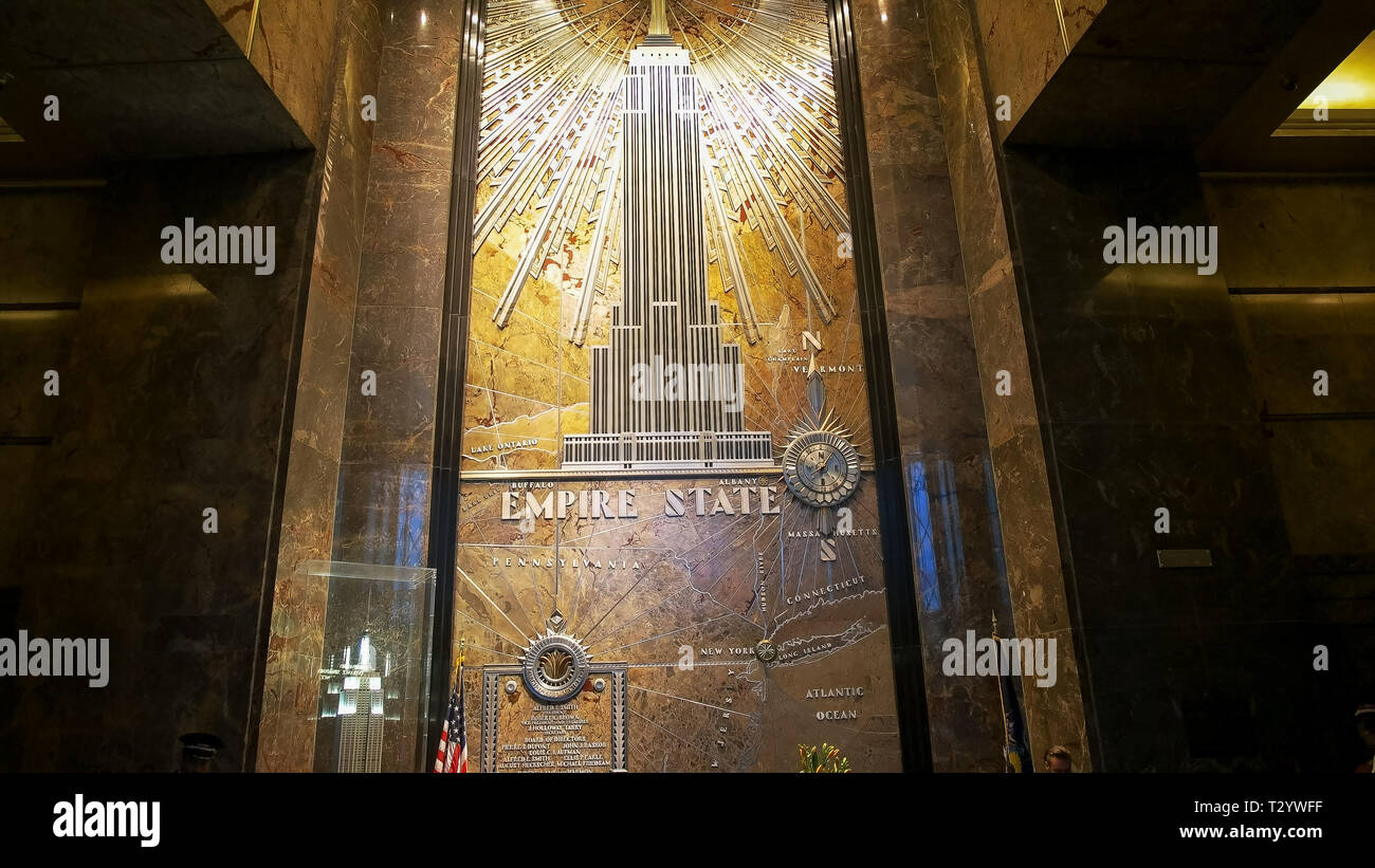 Empire state building interior hi-res stock photography and images - Alamy