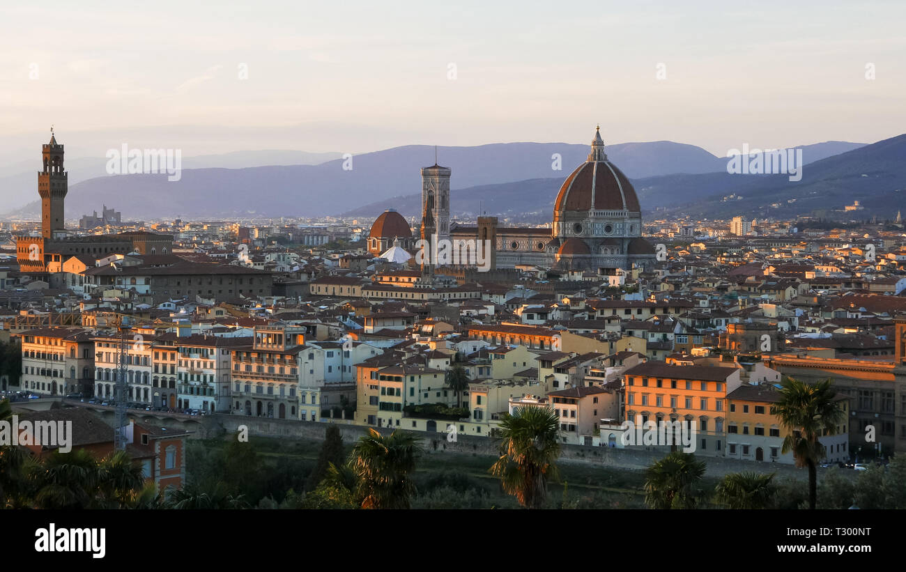 sunset view of the famous duomo and florence in italy Stock Photo - Alamy