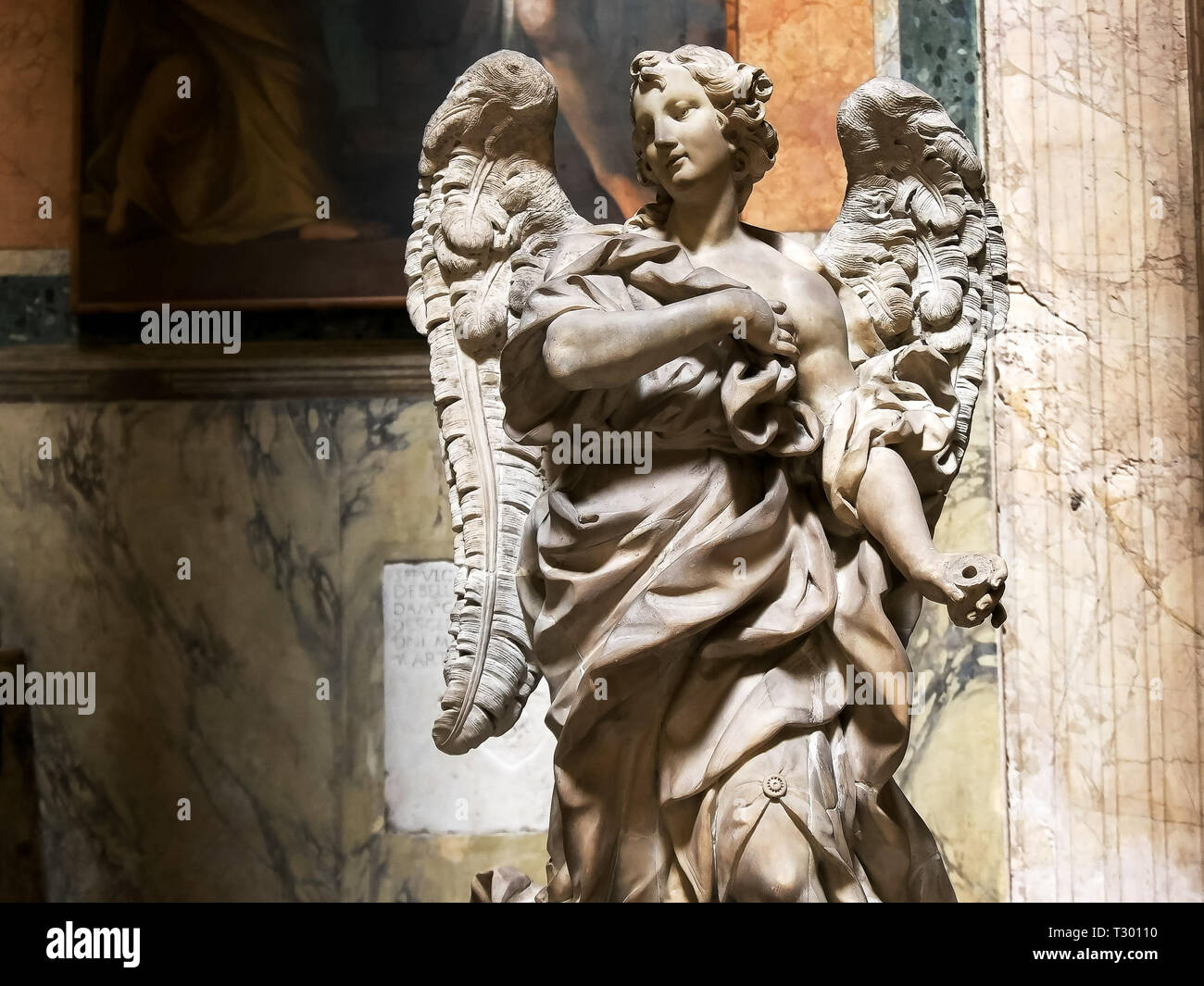 Archangel gabriel statue hi-res stock photography and images - Alamy