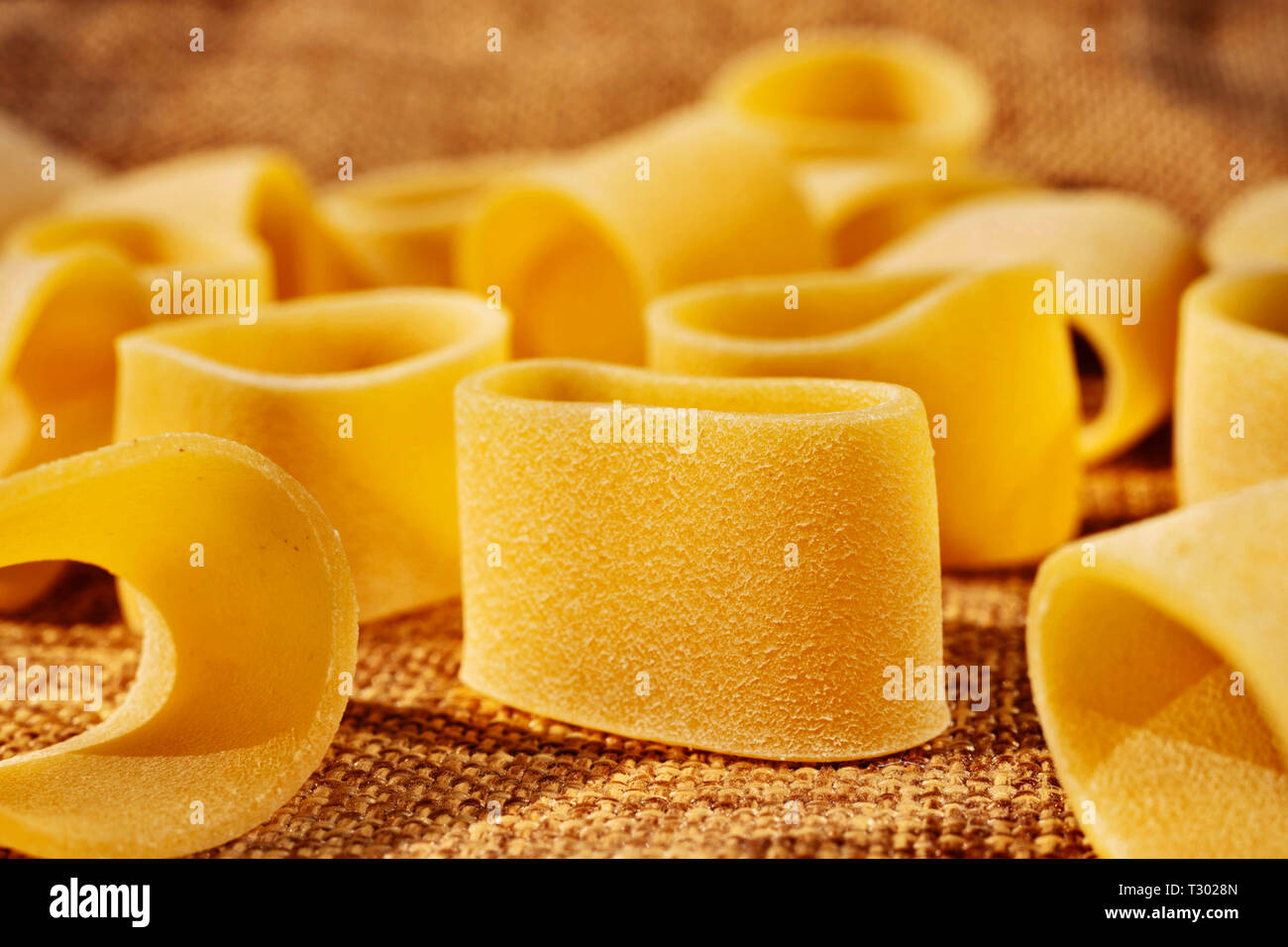 Short pasta hi-res stock photography and images - Alamy