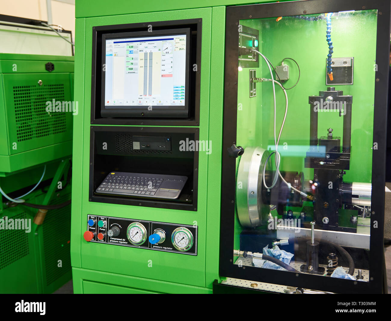 Injection pump hi-res stock photography and images - Alamy