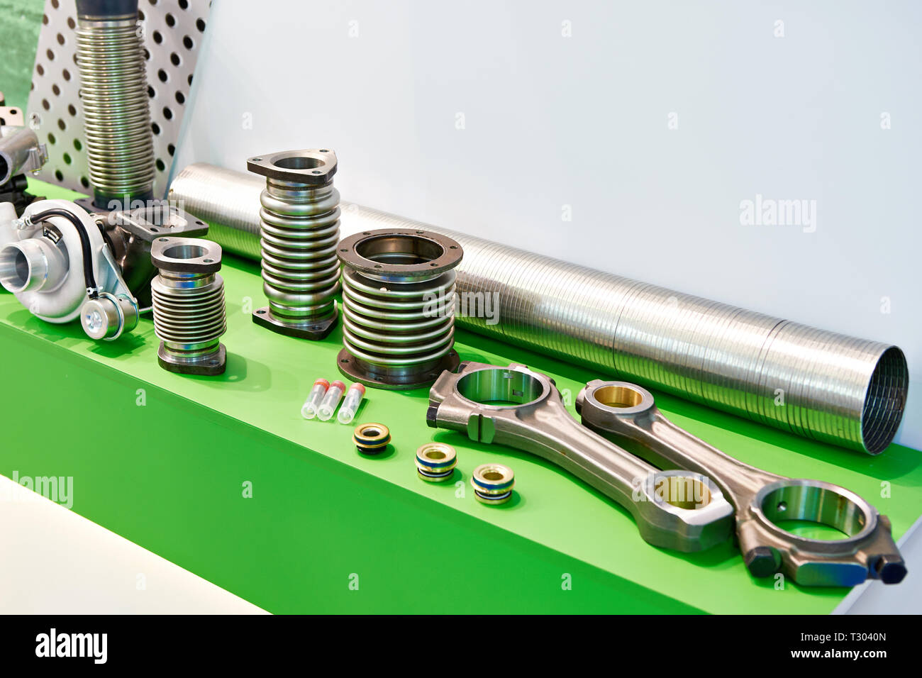 Automobile spare parts shop in hi-res stock photography and images - Alamy