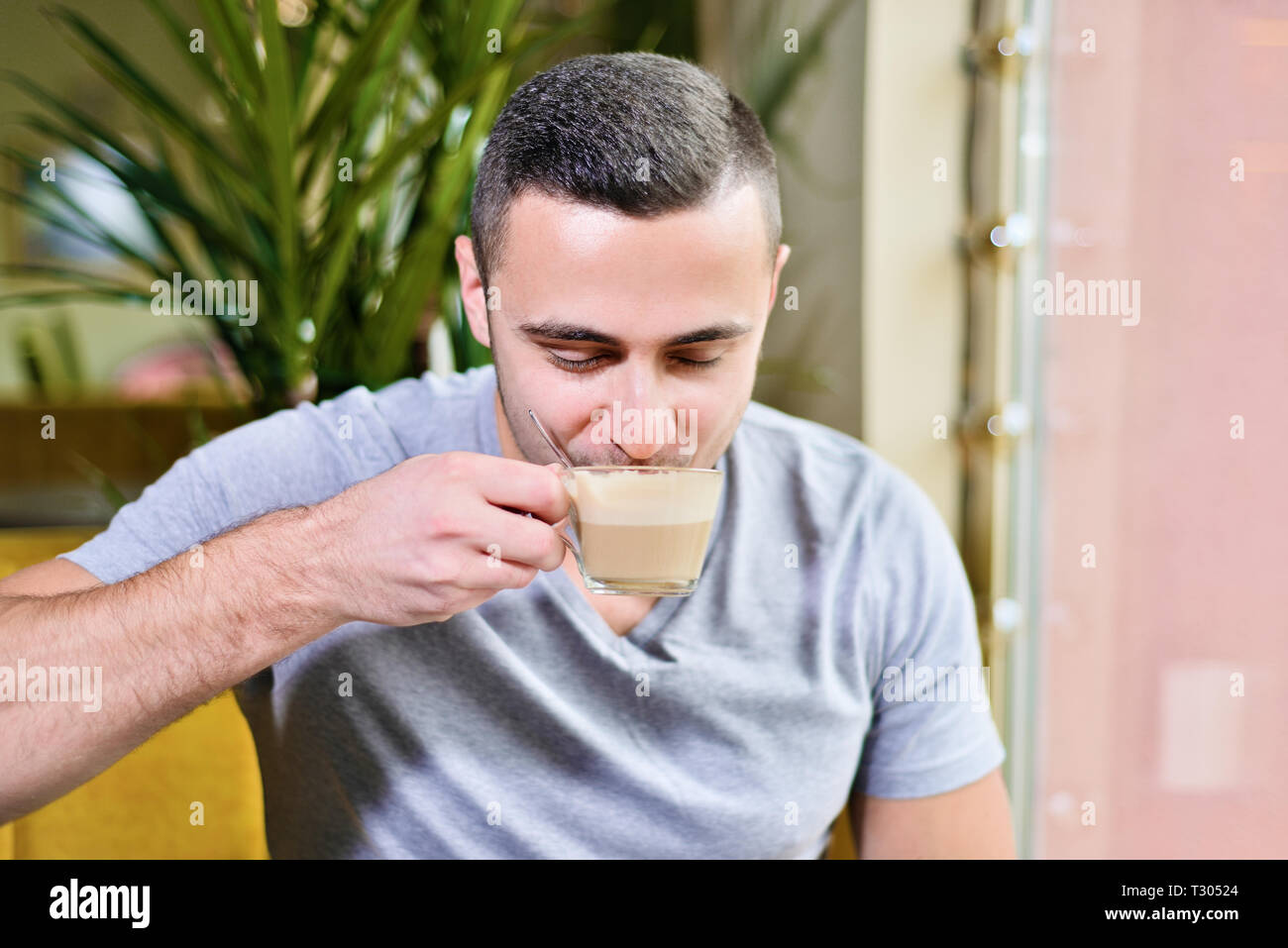 Man coffee cafe hi-res stock photography and images - Alamy