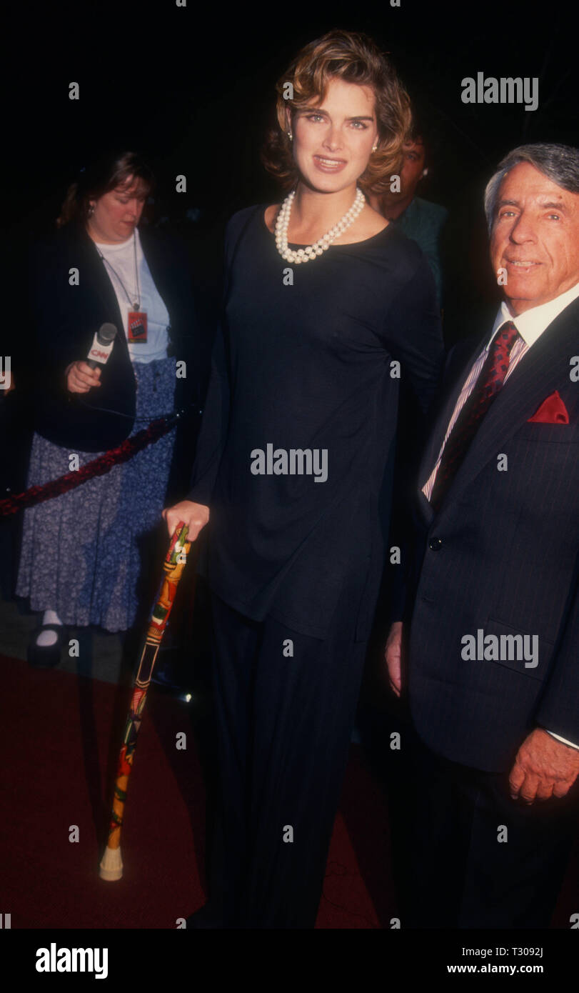 New yorker magazine tina brown hi-res stock photography and images - Alamy