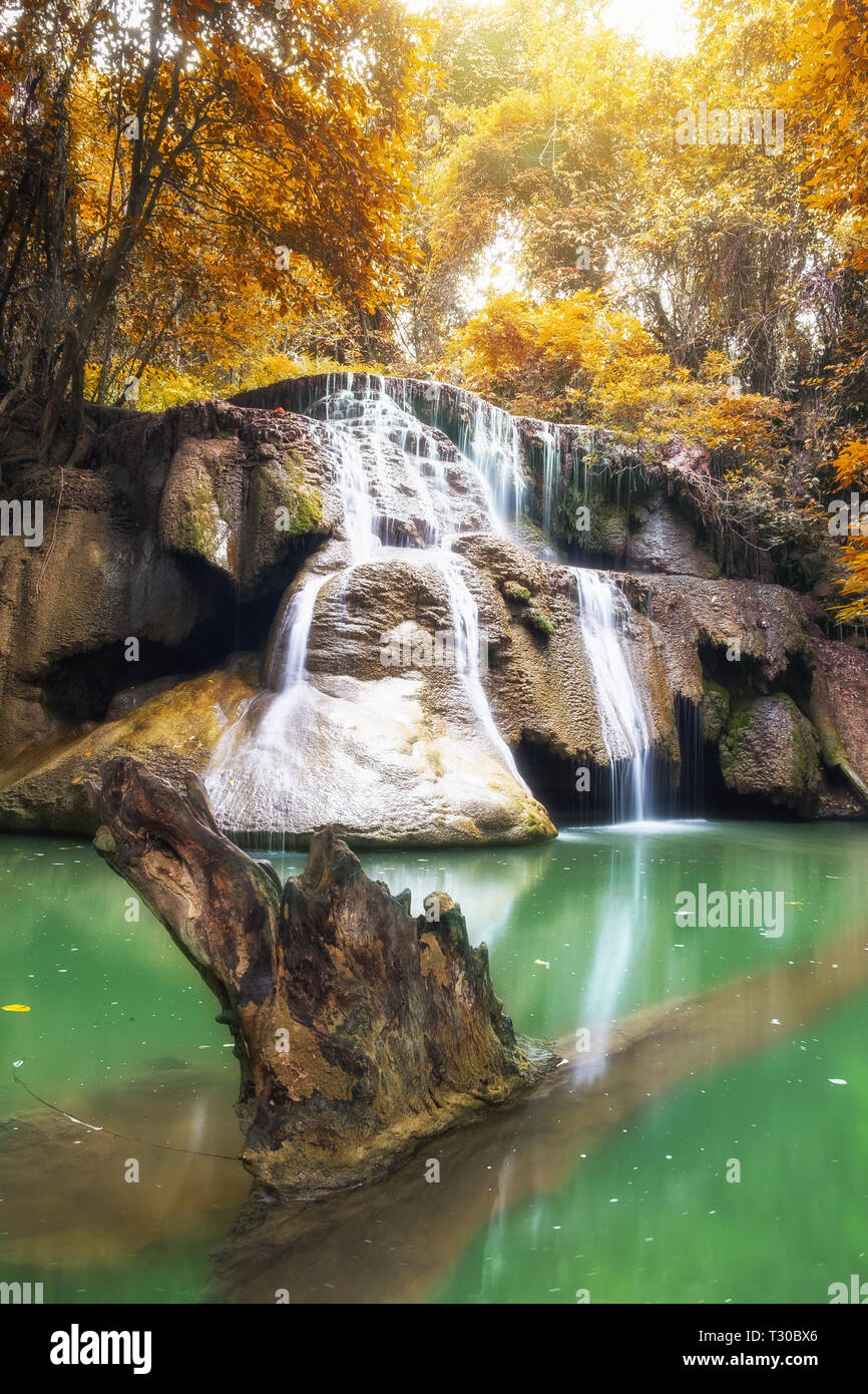 Beautiful waterfall in rainforest hi-res stock photography and images ...