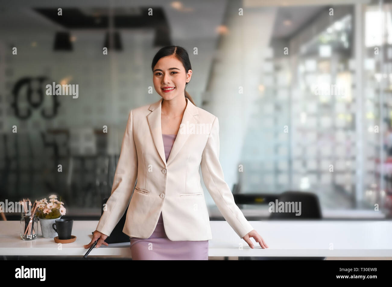 Secretary business woman on office workplace Stock Photo - Alamy Secretary business woman on office workplace Stock Photo - Alamy