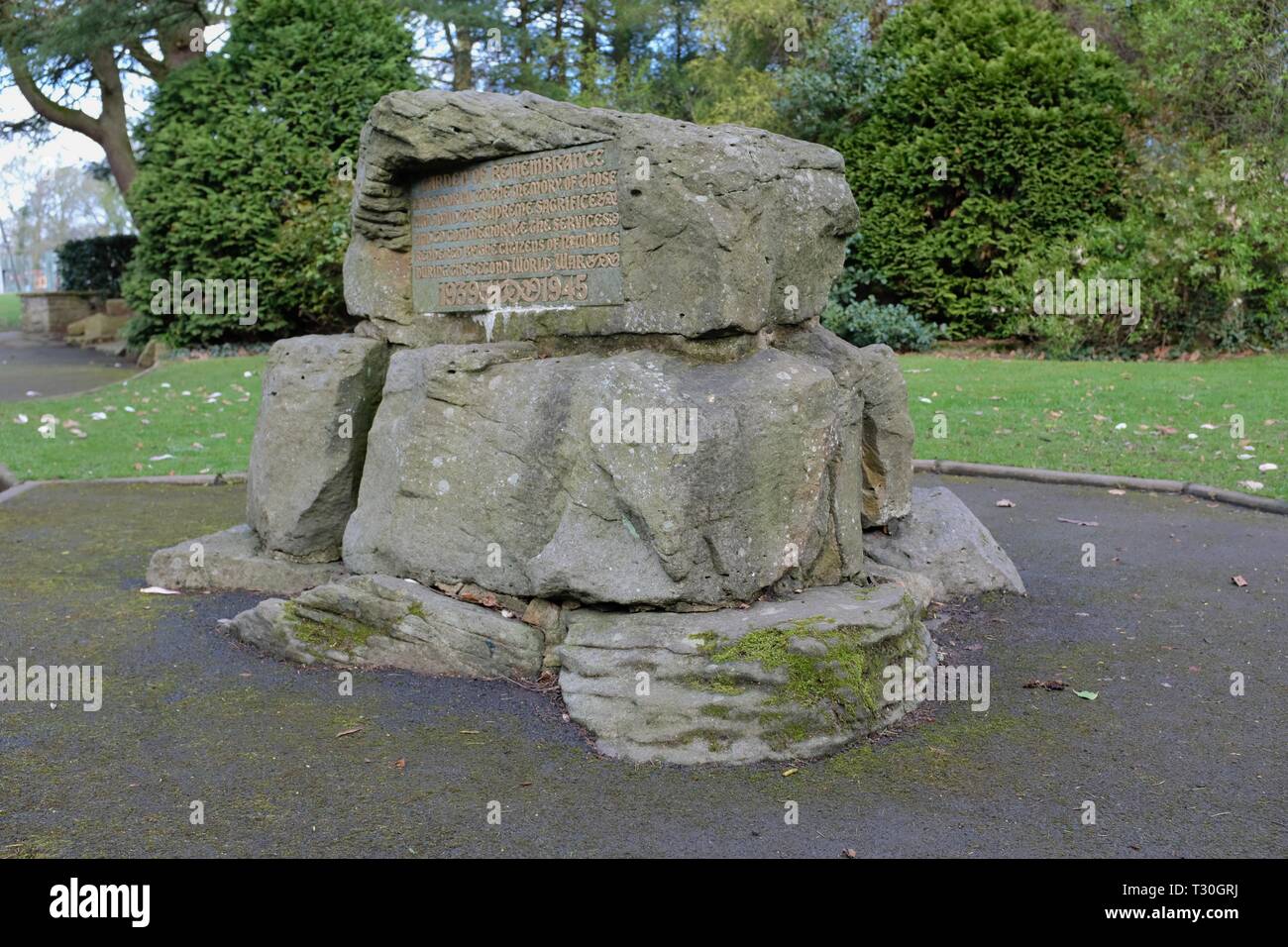 The garden of remembrance memorial in High Lea Park, New Mills ...