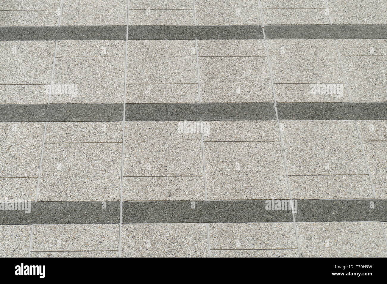 Concrete struts hi-res stock photography and images - Alamy