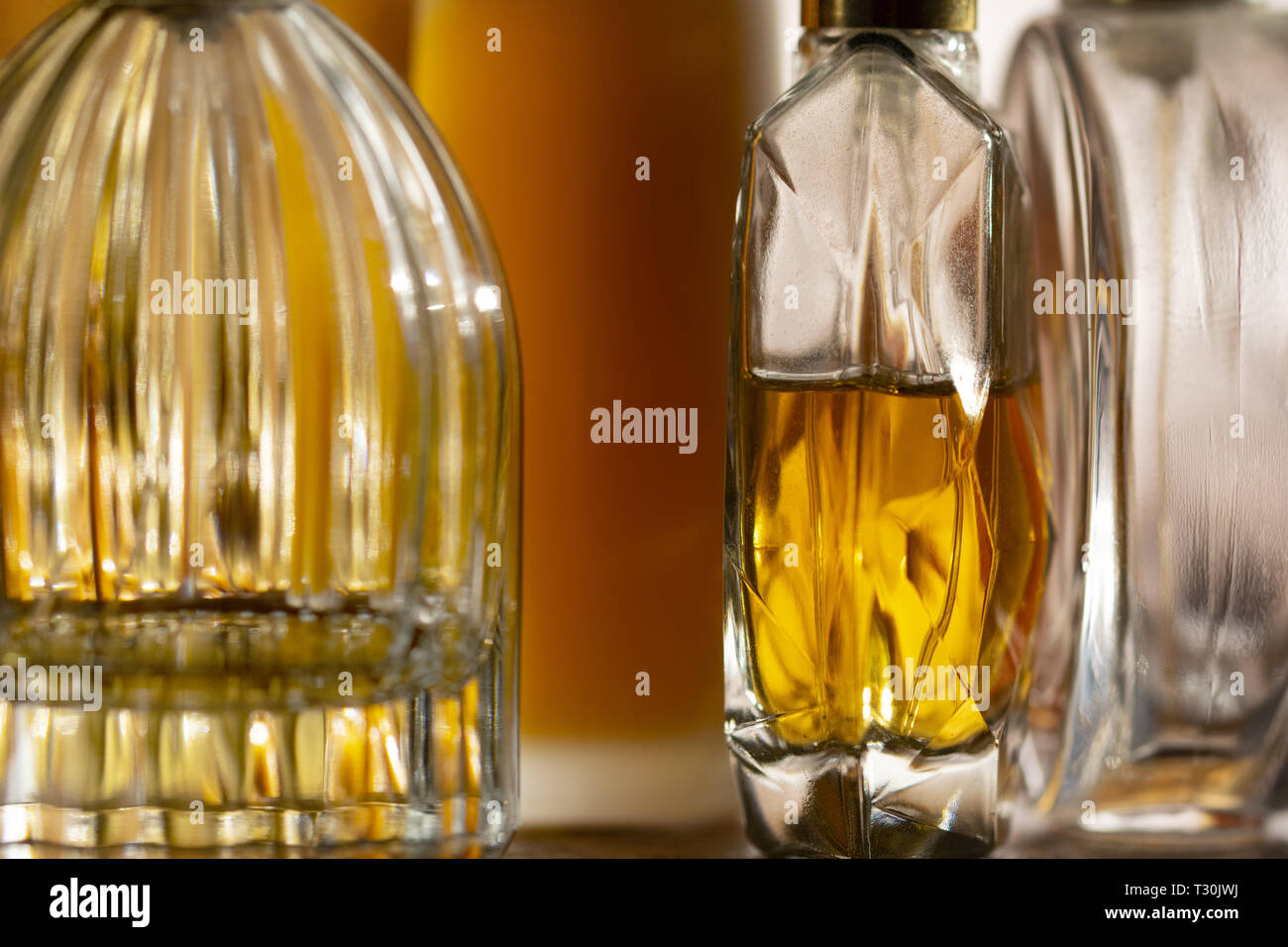 detail of an elegant perfume bottle in a romantic setting Stock Photo ...