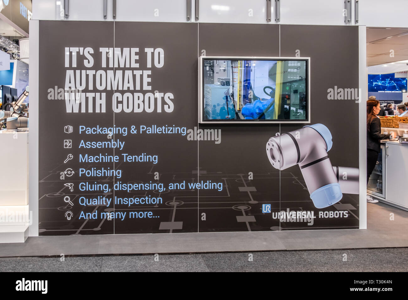 Universal robots hi-res stock photography and images - Alamy