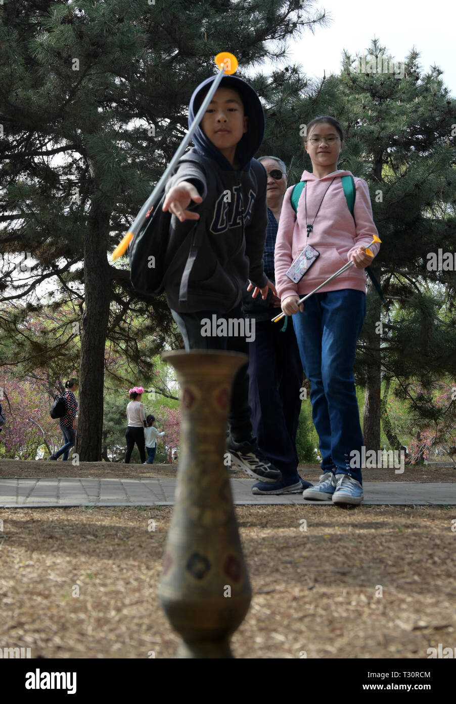 Pitch pot china hi-res stock photography and images - Alamy