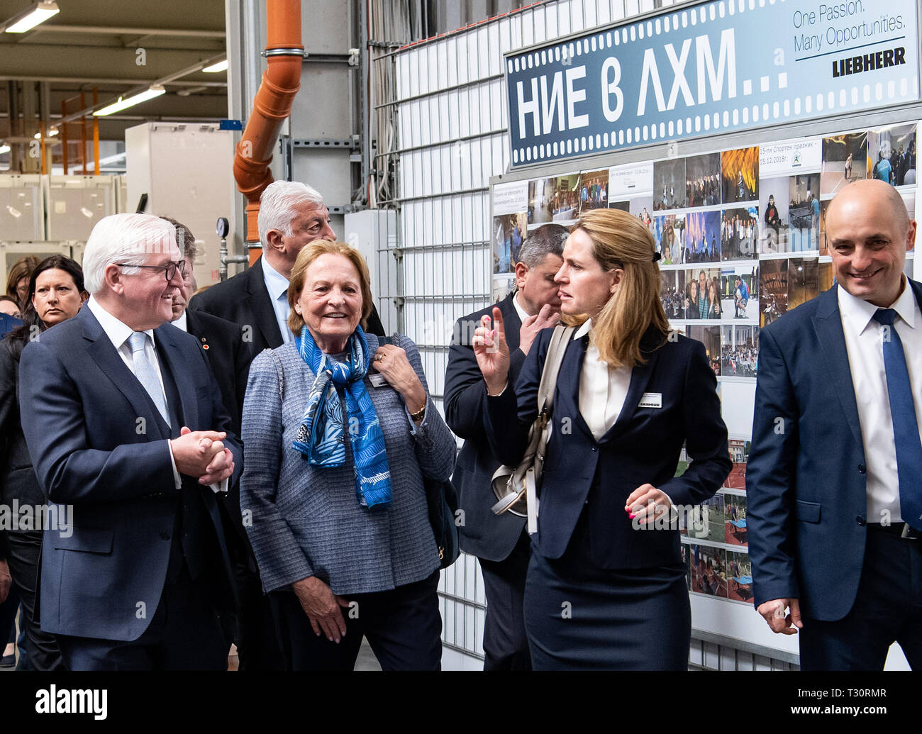 05 April 2019, Bulgaria, Radinowo: Federal President Frank-Walter ...