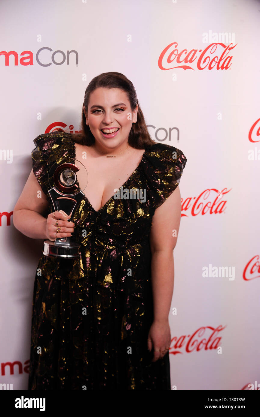 Las Vegas, USA. 04th Apr, 2019. Actress Beanie Feldstein arrives for ...