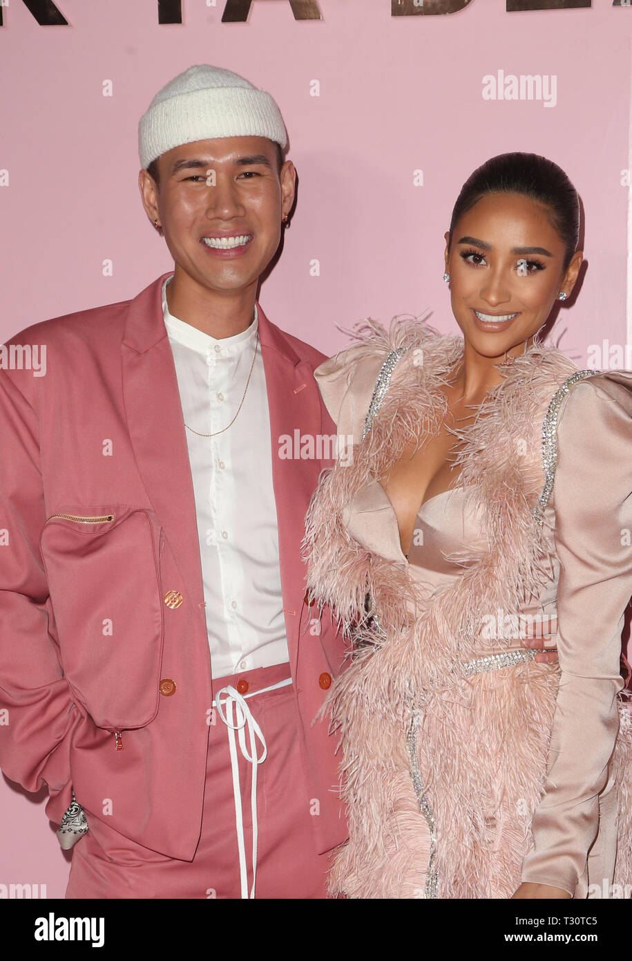 Los Angeles, Ca, USA. 4th Apr, 2019. Patrick Ta, Shay Mitchell, at the ...