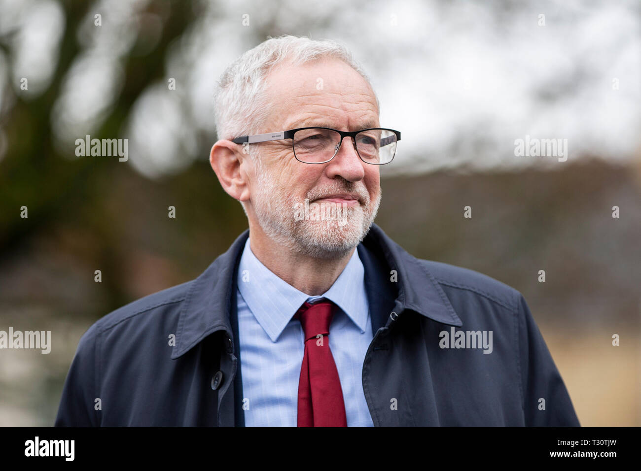 Ruth jones mp hi-res stock photography and images - Alamy