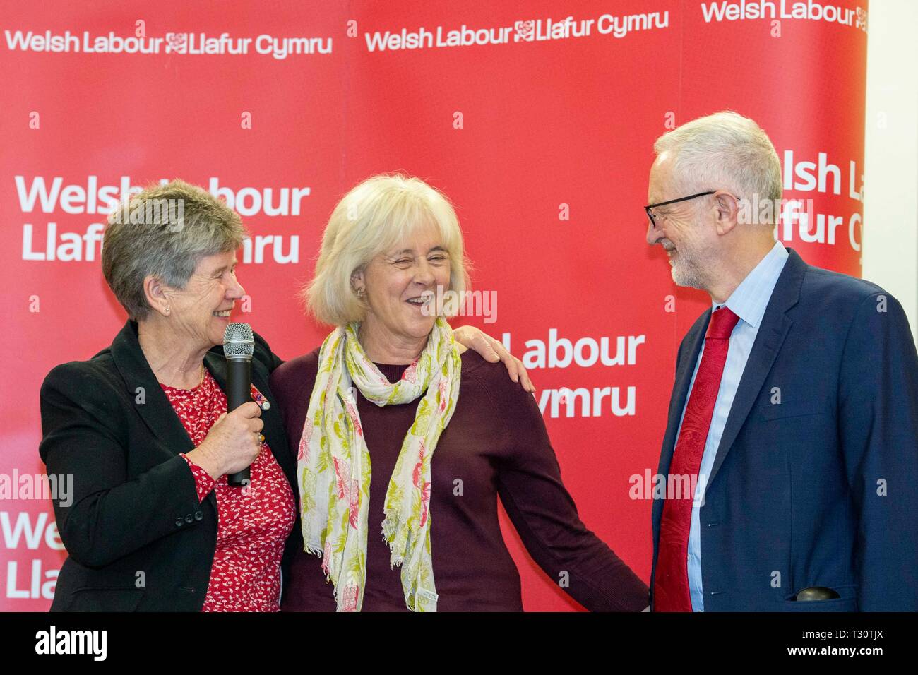 Ruth jones mp hi-res stock photography and images - Alamy