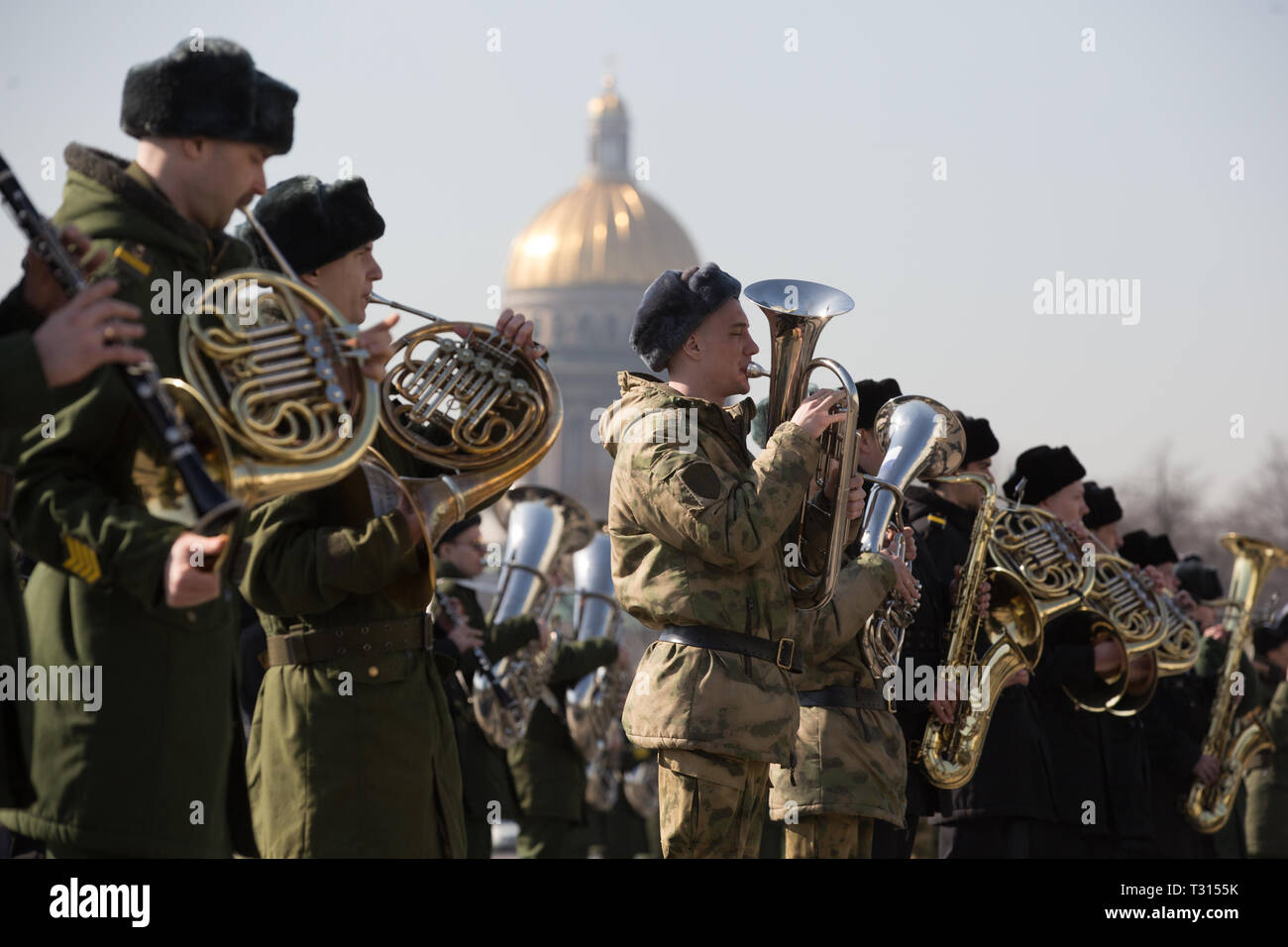 Russian military band hi-res stock photography and images - Alamy