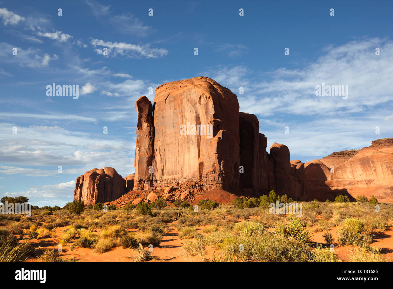 The Chair rock formation, Monument Valley, America Stock Photo - Alamy