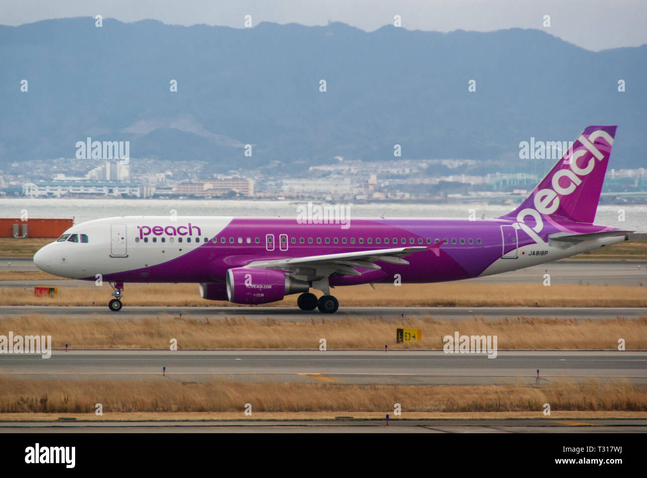 Peach aviation hi-res stock photography and images - Alamy