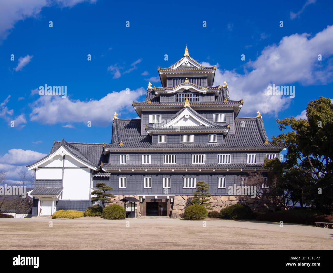 The Okayama Castle in Okayama, Japan. This castle has a black exterior ...