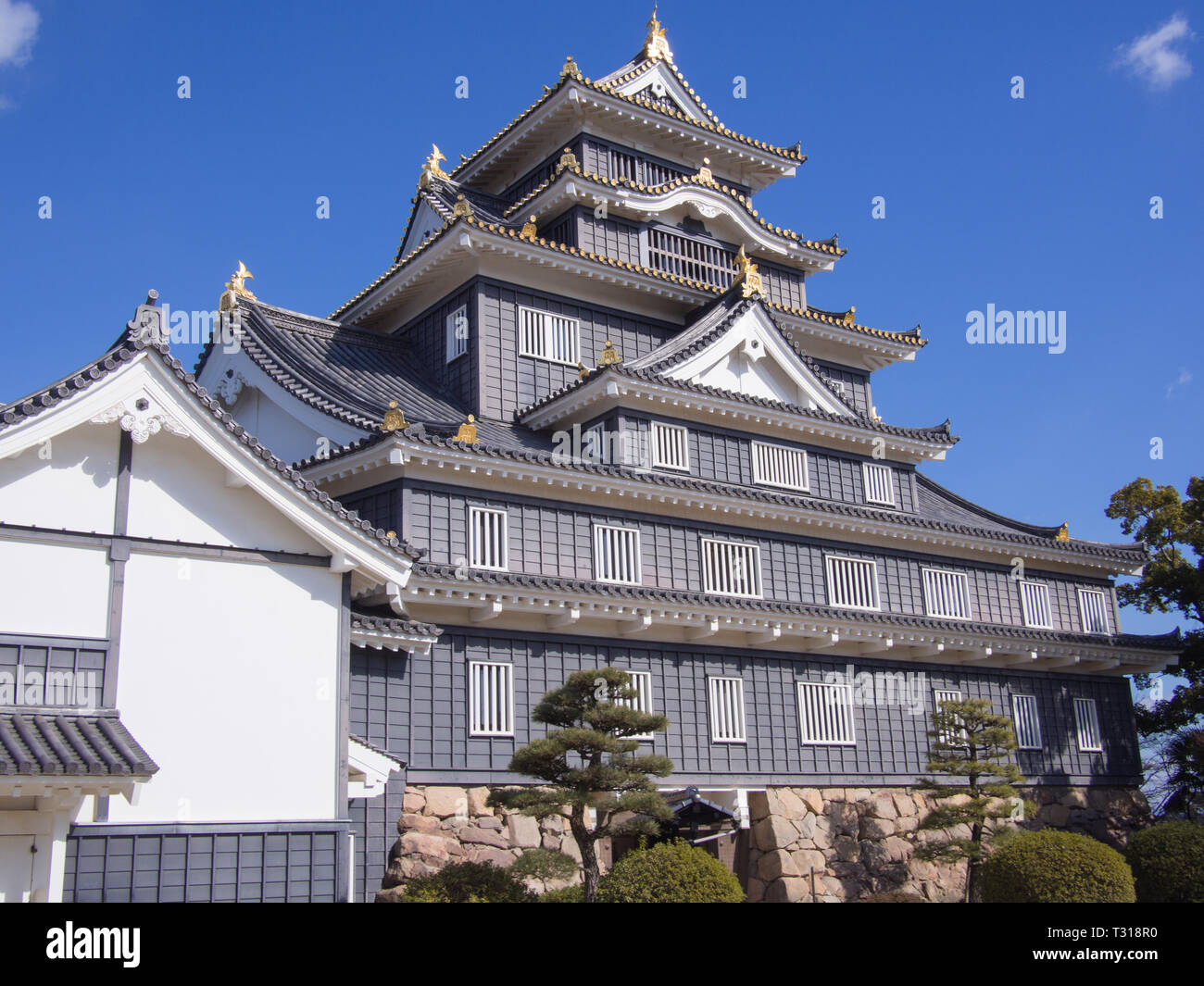 The Okayama Castle in Okayama, Japan. This castle has a black exterior ...