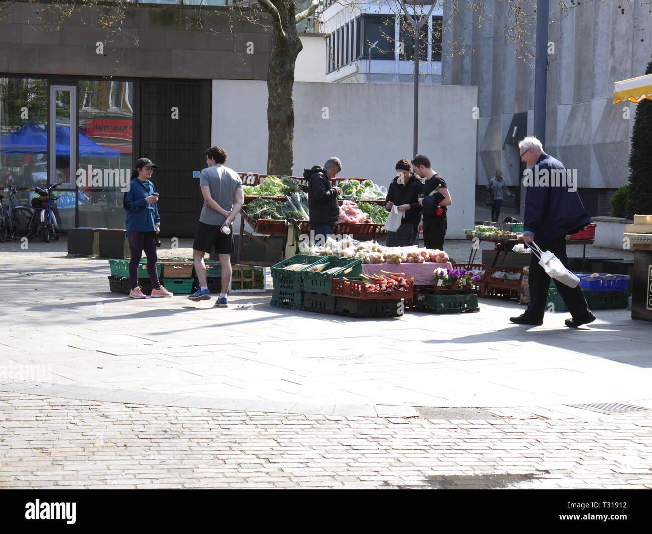 St marys church putney hi-res stock photography and images - Alamy