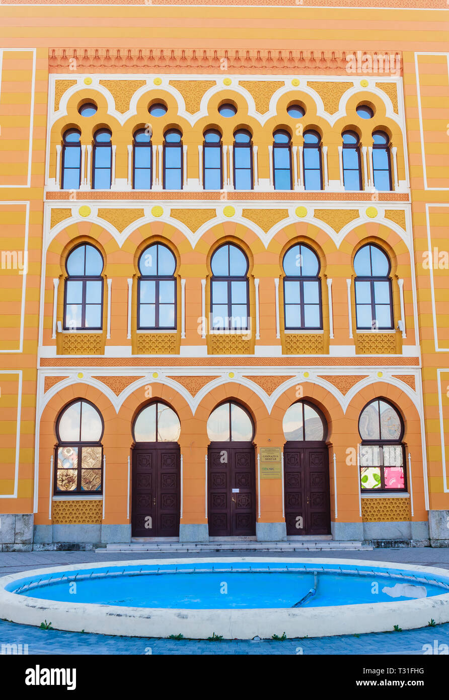 Gimnazija hi-res stock photography and images - Alamy