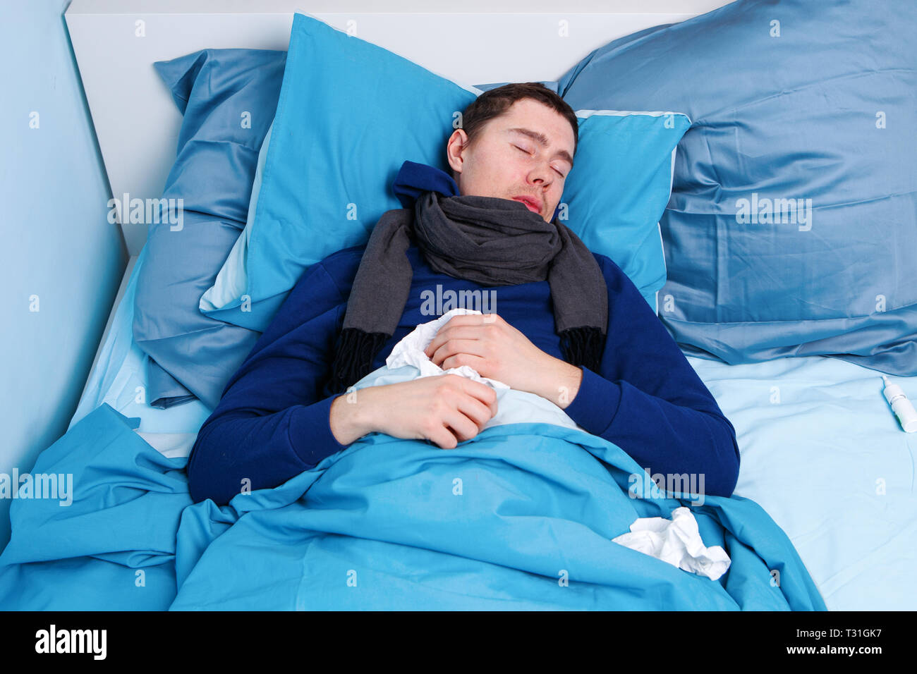 Very sick man hi-res stock photography and images - Alamy