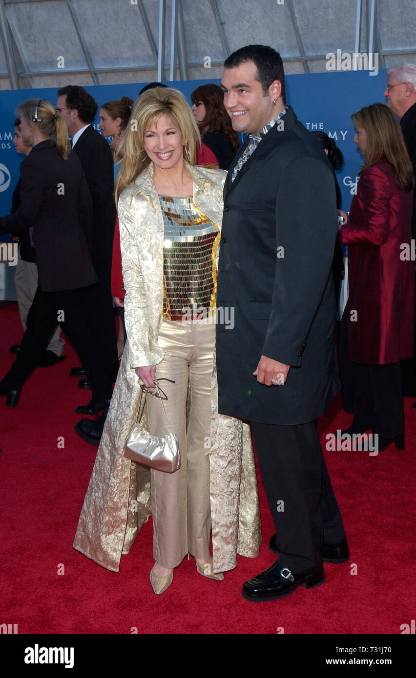 LOS ANGELES, CA. February 21, 2001: TV presenter LEEZA GIBBONS ...