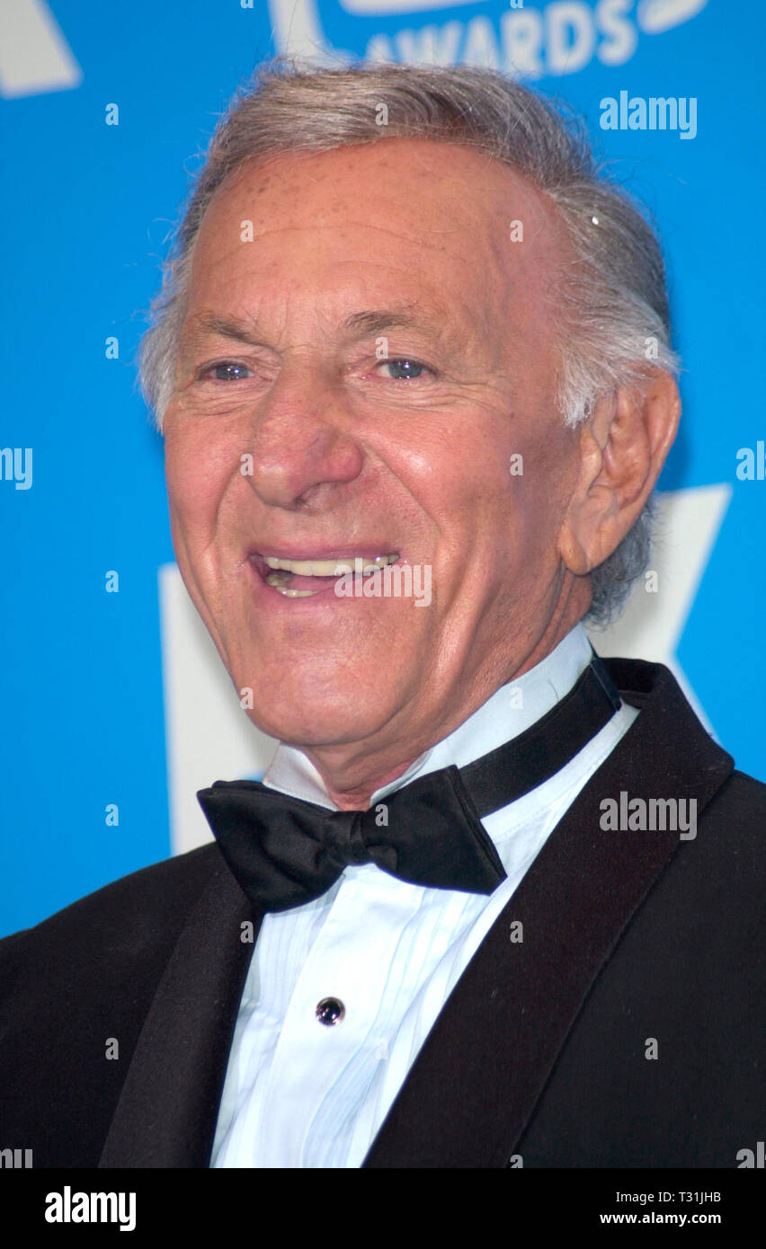 LOS ANGELES, CA. February 24, 2001: Actors JACK KLUGMAN at the 3rd ...