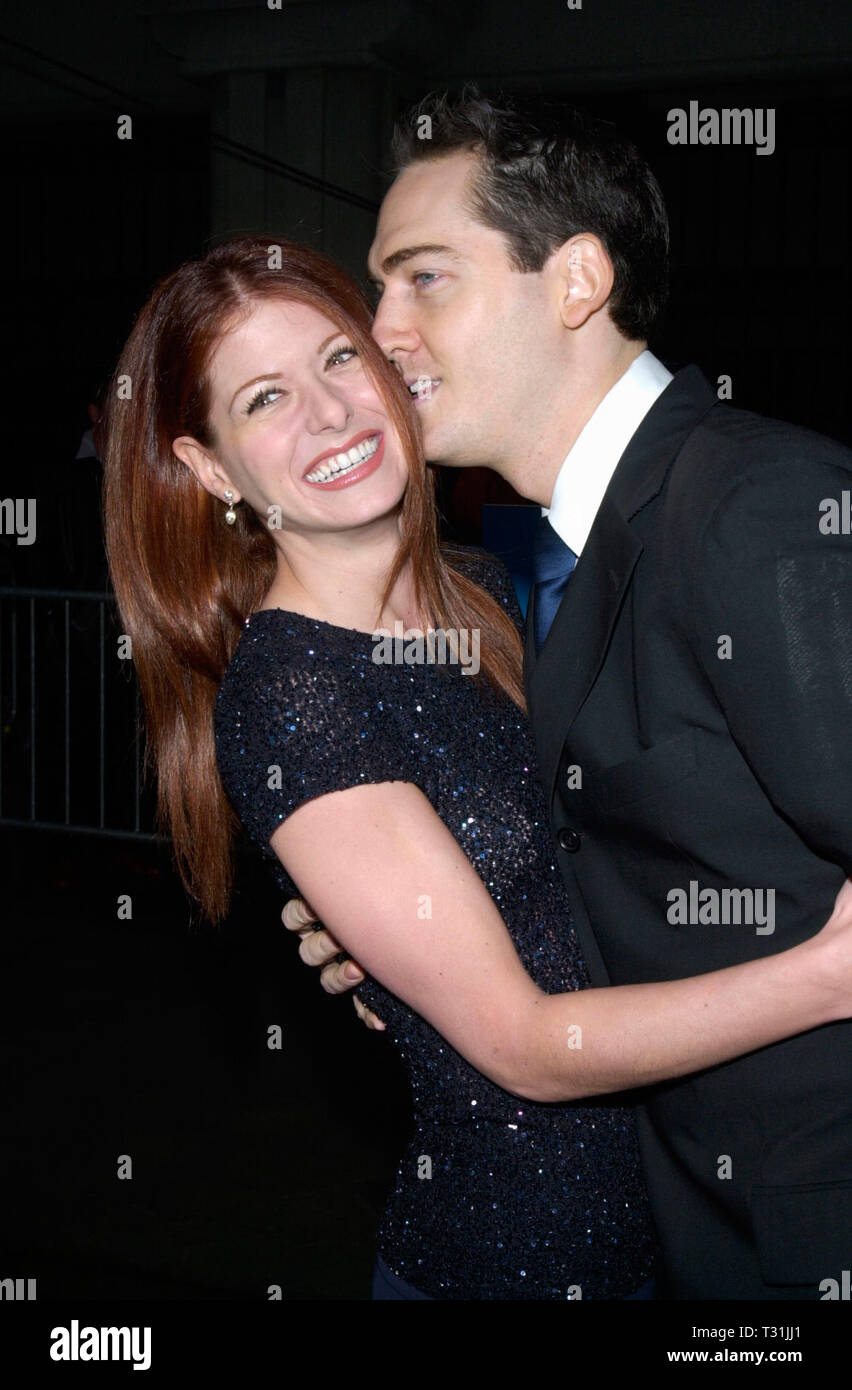 LOS ANGELES, CA. February 24, 2001: Actress DEBRA MESSING & actor husband DANIEL ZELMAN at the ...