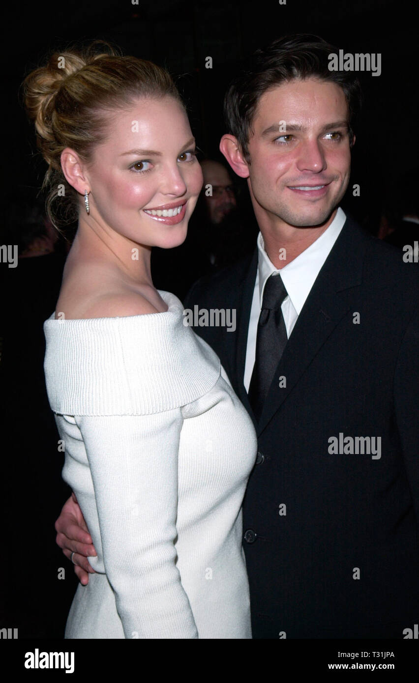 LOS ANGELES, CA. February 25, 2001: Actress KATHERINE HEIGL & actor ...