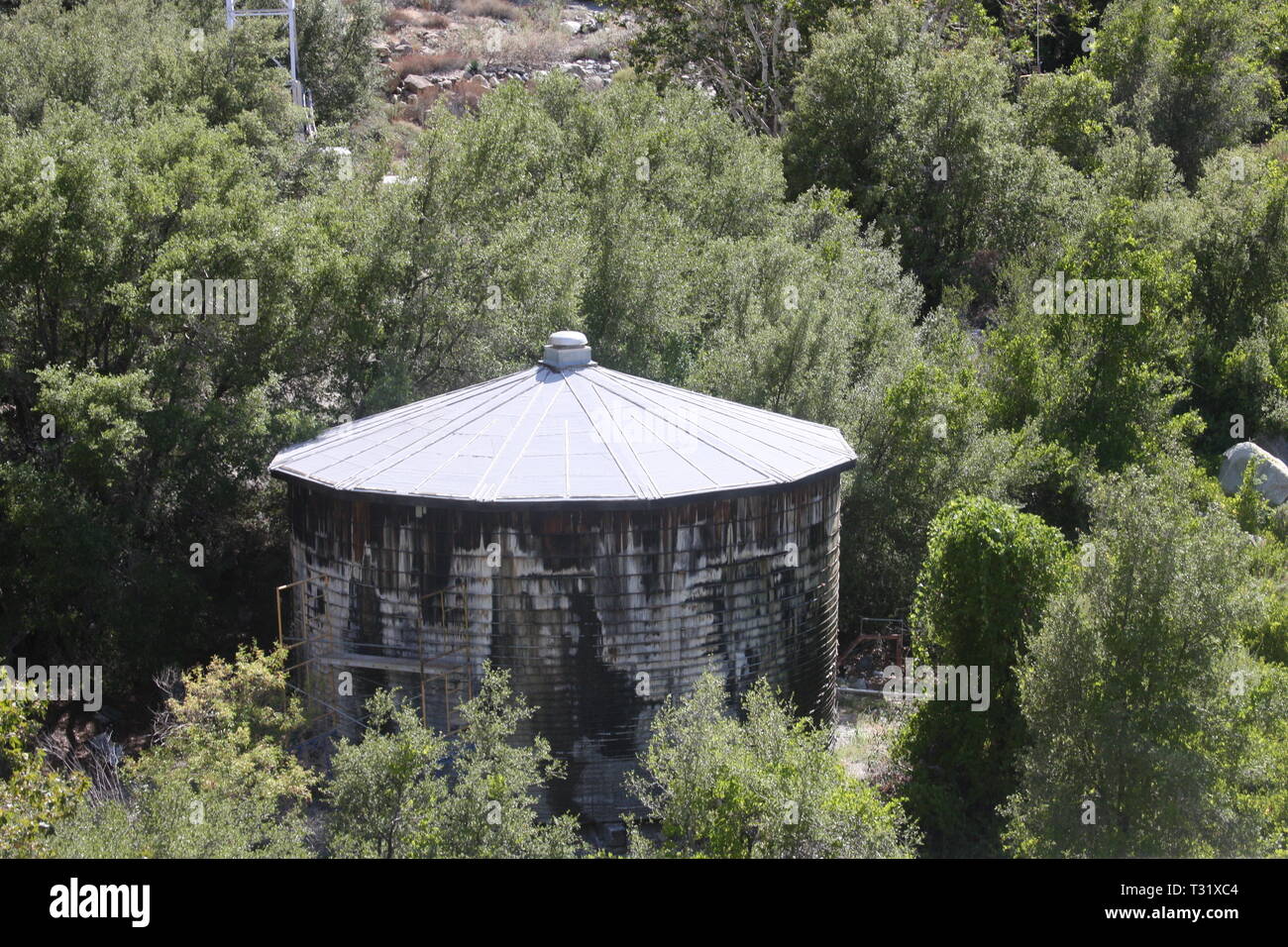 Low profile tank hi-res stock photography and images - Alamy