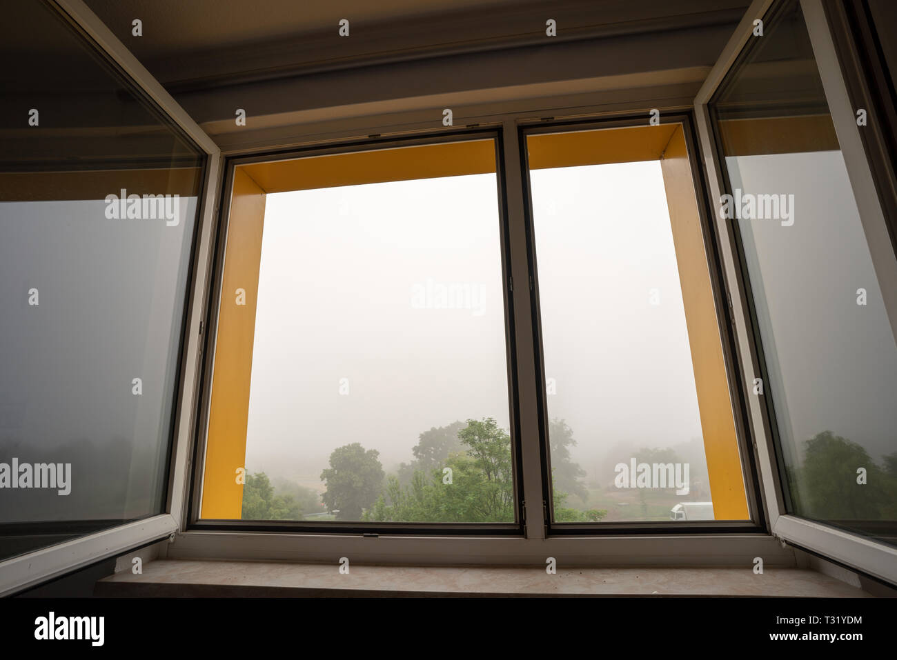Window rain open house hi-res stock photography and images - Alamy
