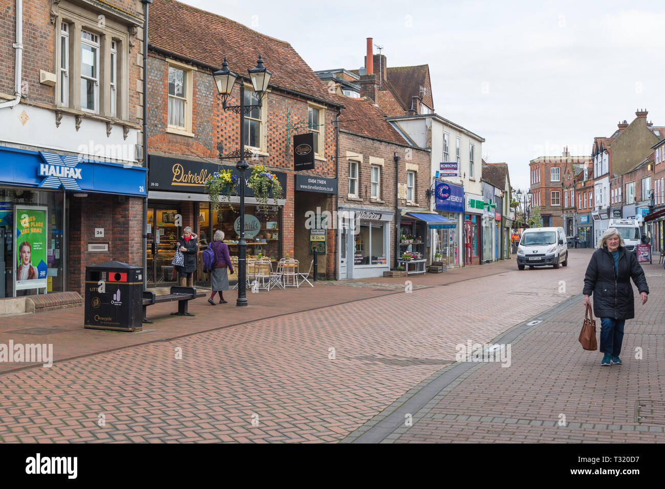 Early morning shoppers in High Street, Chesham, Buckinghamshire ...