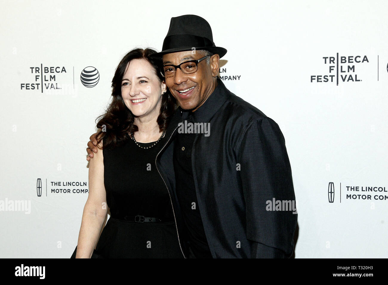 Wife terry hi-res stock photography and images - Alamy