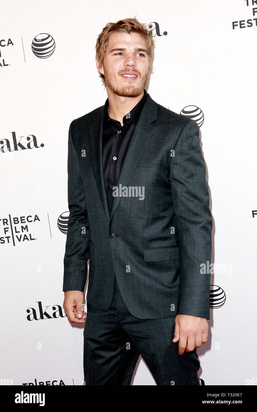 New York, USA. 19 Apr, 2015. Actor, Chris Zylka at The 2015 Tribeca ...