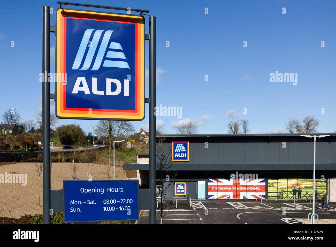 Aldi Supermarket Bakewell in the Derbyshire Peak District,UK Stock ...
