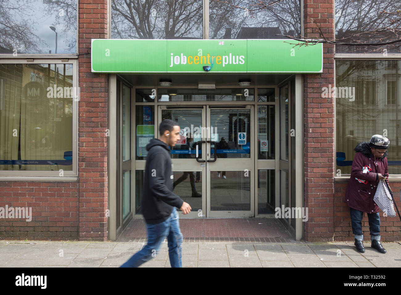Jobcentre Plus High Resolution Stock Photography and Images - Alamy
