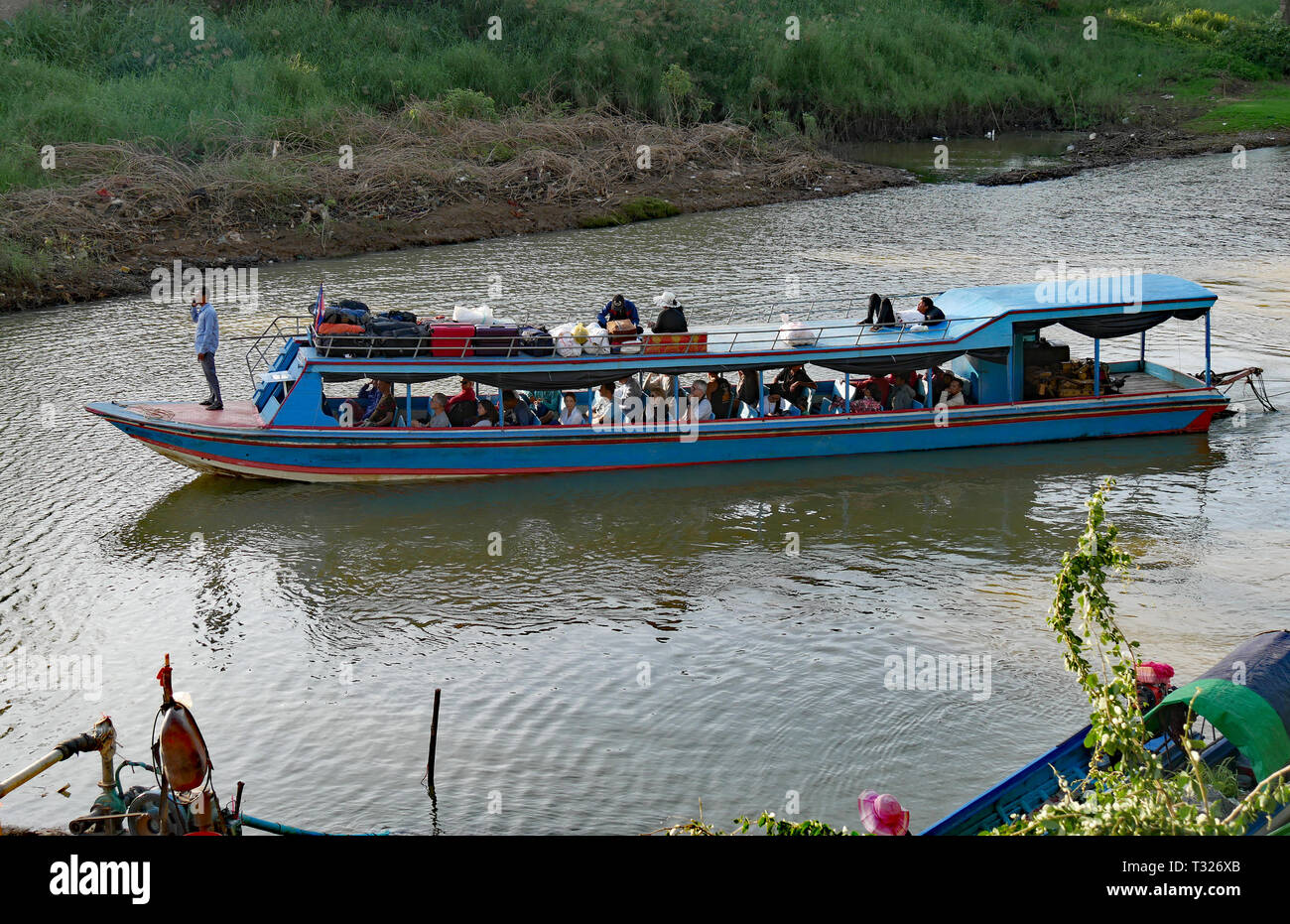 Battambang to Siem Reap Ferry. The ferry departs Battambang for siem ...